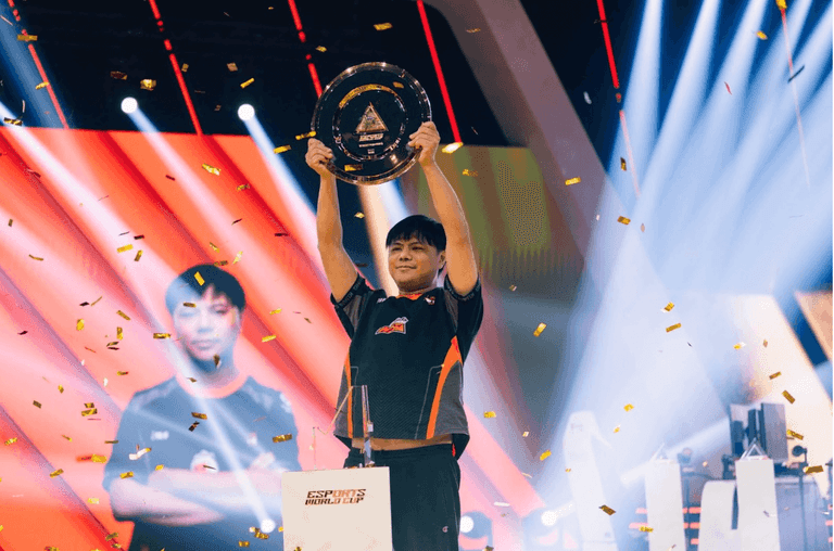 Zeng "Xiao Hai" Zhuojun Retains His Crown
